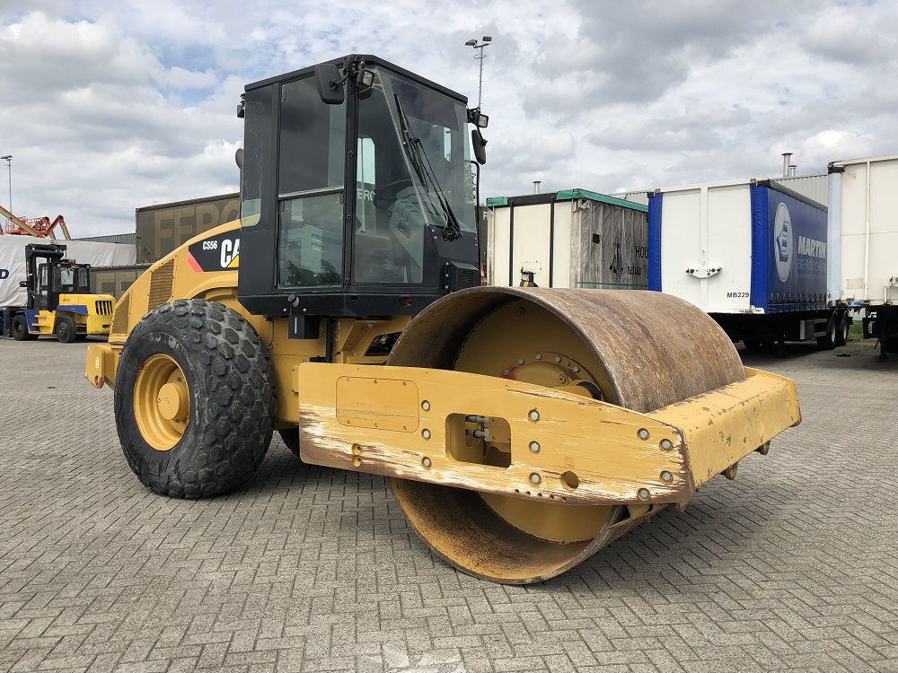Caterpillar CS56 2012 | United Equipment