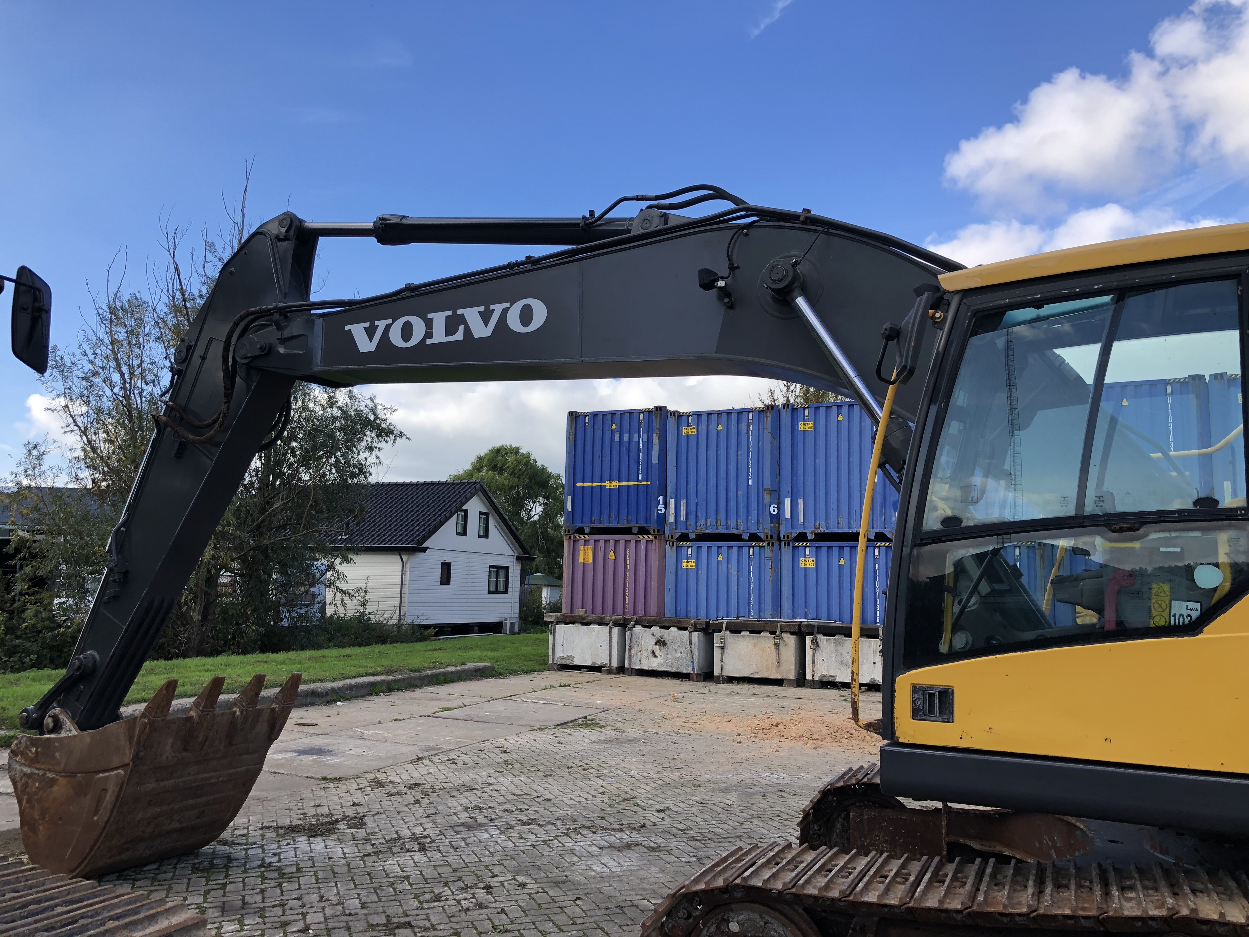 Volvo EC210CL 2013 | United Equipment